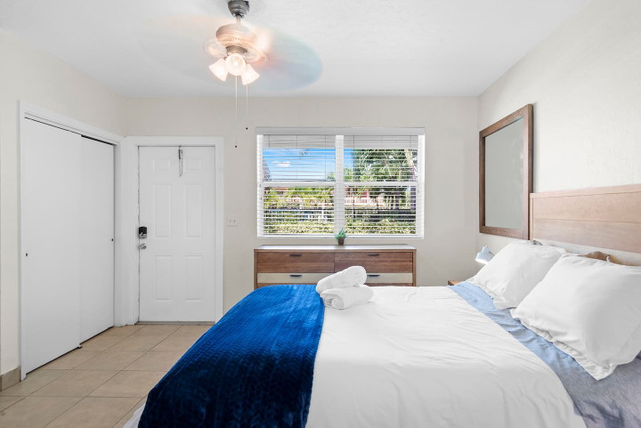 Cozy Studio In Lake Worth With Pool Complex - Lake Worth, FL