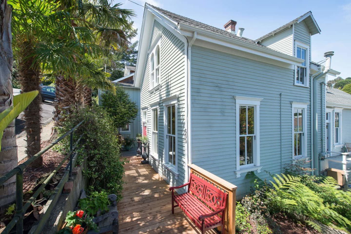 Charming Sausalito Historic Home - Sausalito, CA