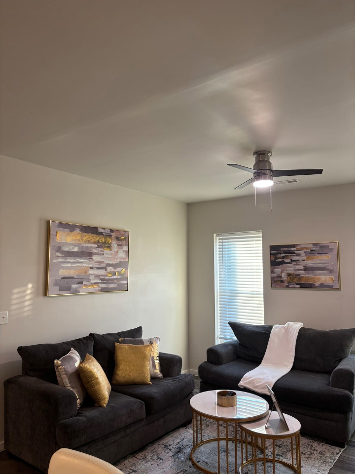 Aimi Luxury Cozy Getaway Historic St Annes Hill - Dayton, OH