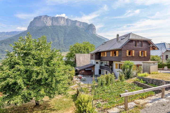 Annecy, Chalet Entre Lac Et Montagnes 15 Couchages - Lac d'Annecy