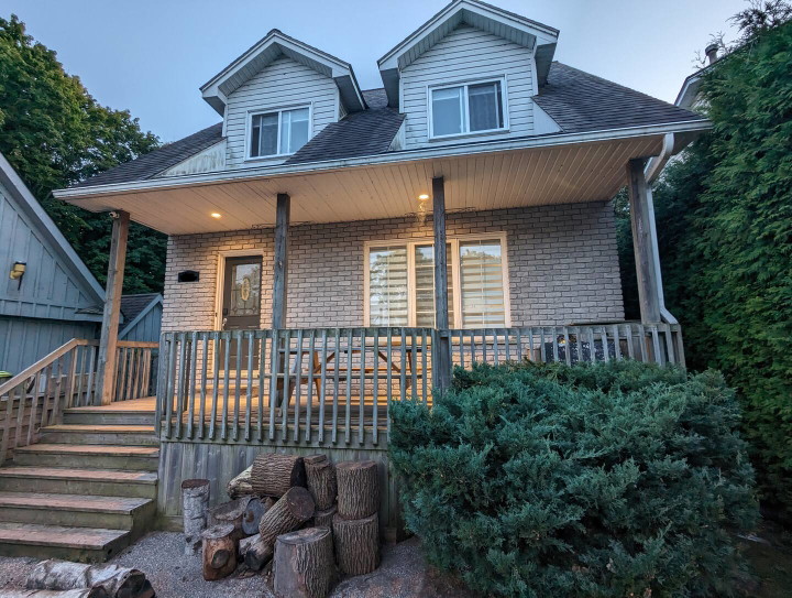 Forest Oasis In Tay W/large Jacuzzi Hottub - Midland