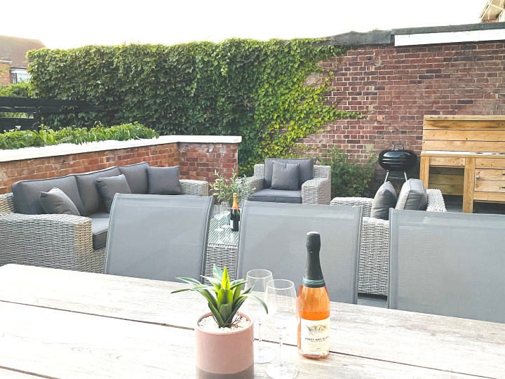 Sea View Villa Retreat |4 Beds| 21/2 Baths - Great Yarmouth