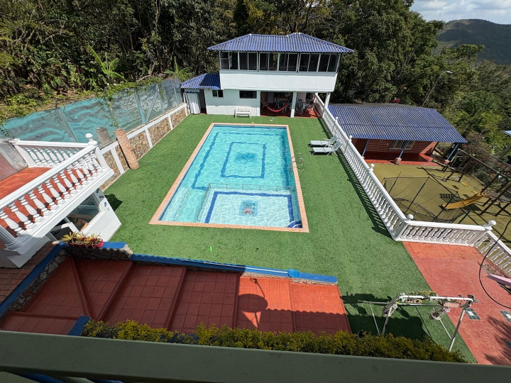 Hermosa Casa Campestre Con Hermosos Paisajes - La Cumbre