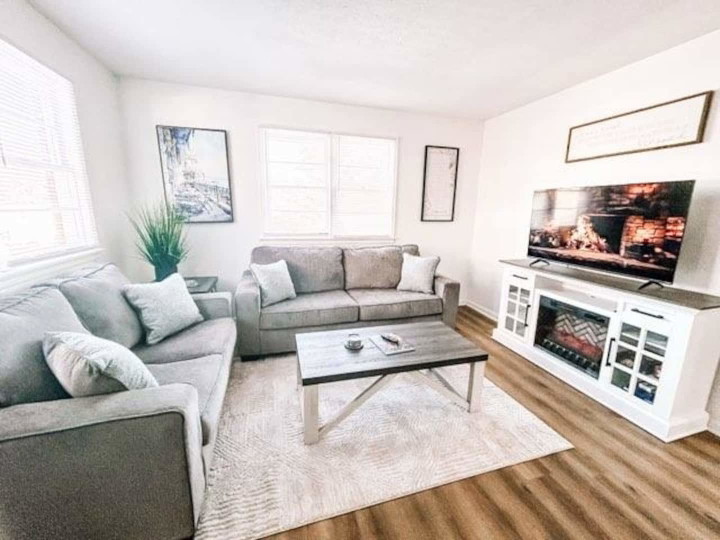 Liberty A Home: Lu-1mi, Airport3mi, Free Parking - Lynchburg, VA