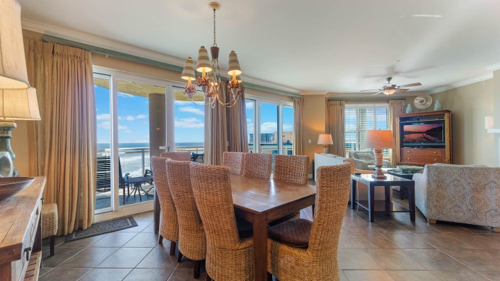 Enchanting Oceanfront 3bd/3ba @ Ocean Vistas 1009 - Daytona Beach, FL