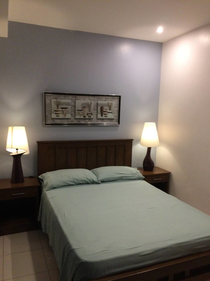 Cozy One-bedroom Apartment - Subic