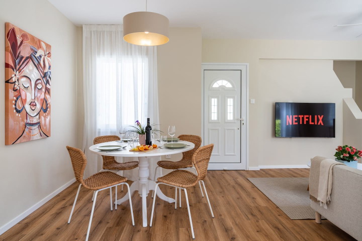 Chalet Nerina Confortable | Port De Paphos - Paphos