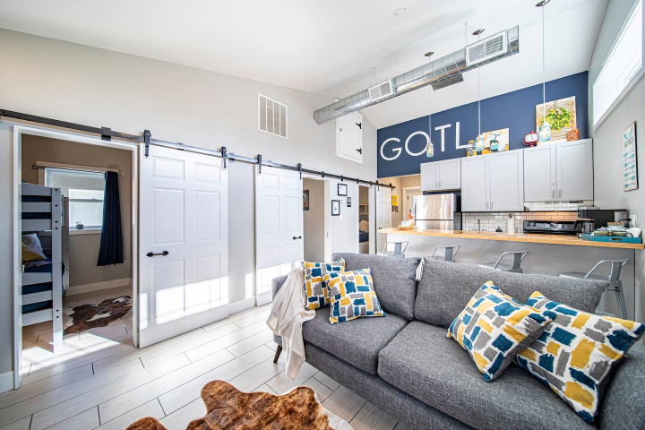 Cozy & Stylish - Sumner Sands Cottage @ Gotl! - Ohio