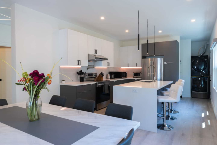 3br/3ba House 8 Min From Sfo | Free Parking - San Mateo, CA