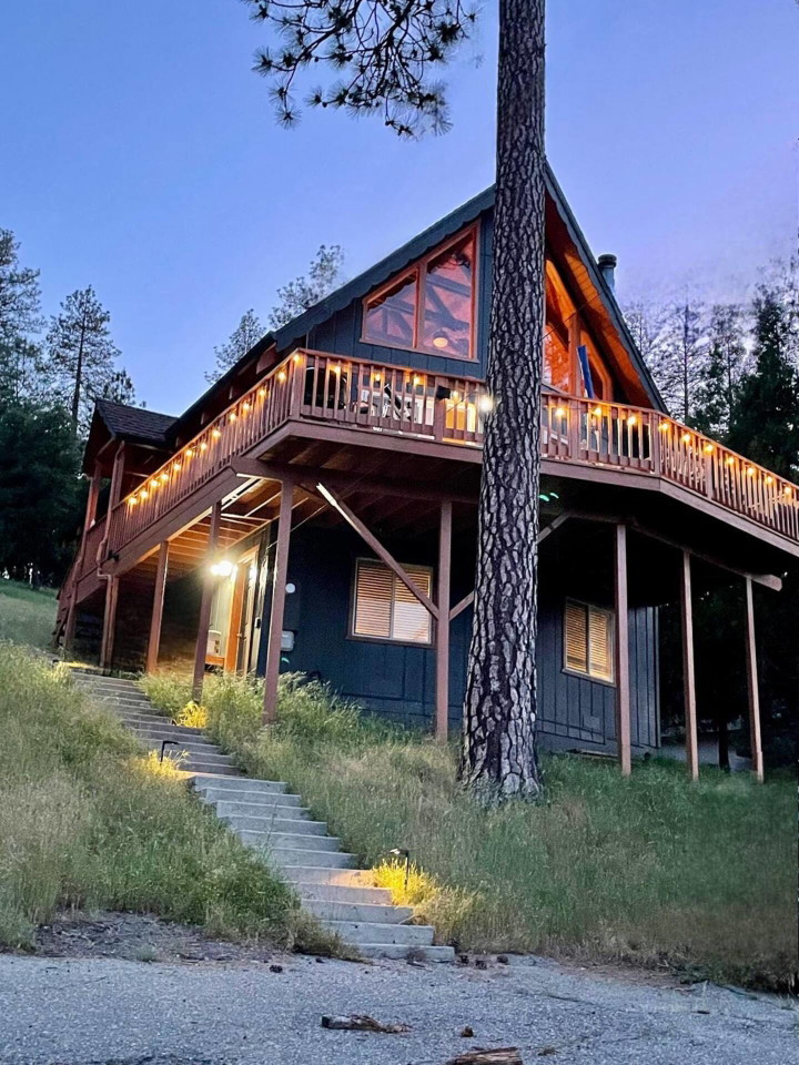 Serenity View, Peaceful & Cheerful 3bd Cabin. - Yosemite National Park, CA
