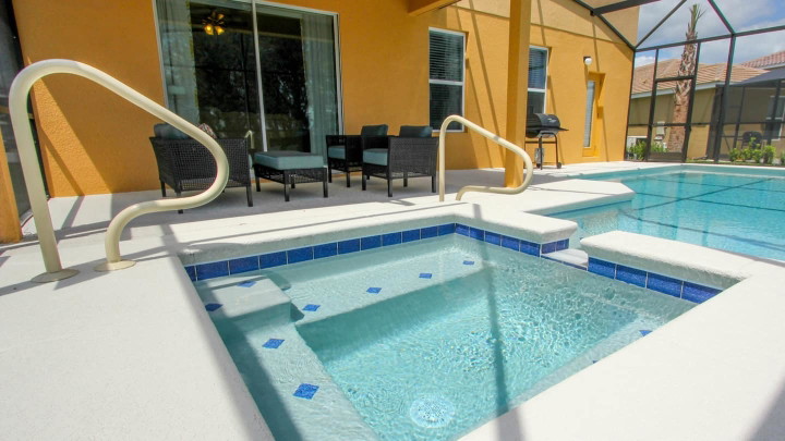Solterra Resort 5 Bedroom South Facing Pool Home - Davenport, FL