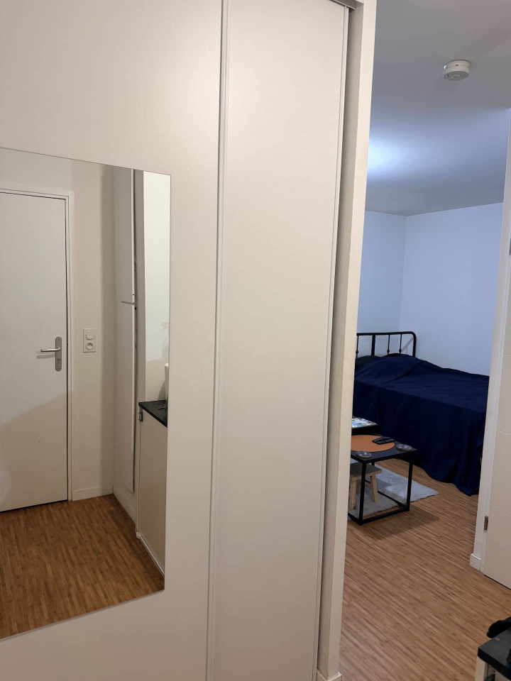 Studio Calme Et Cosy Pour 2 Personnes - Roissy-en-France