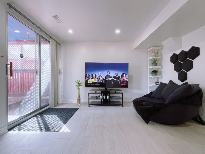 Cozy & Private Unit - Mississauga