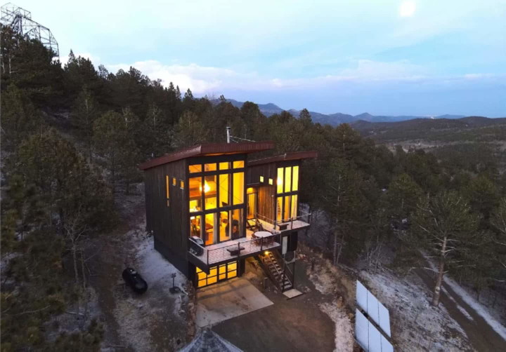 Off-grid Cabin W/ Breathtaking Mt View - Idaho Springs, CO