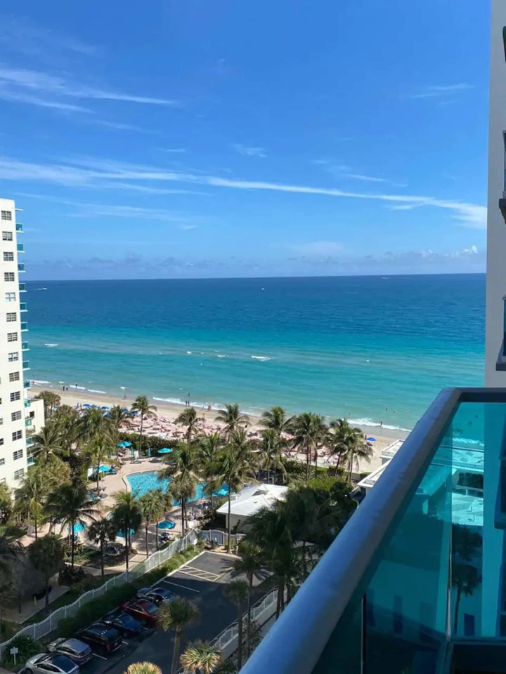 Ocean View Condo With Private Beach Access! Sian - Hollywood, FL
