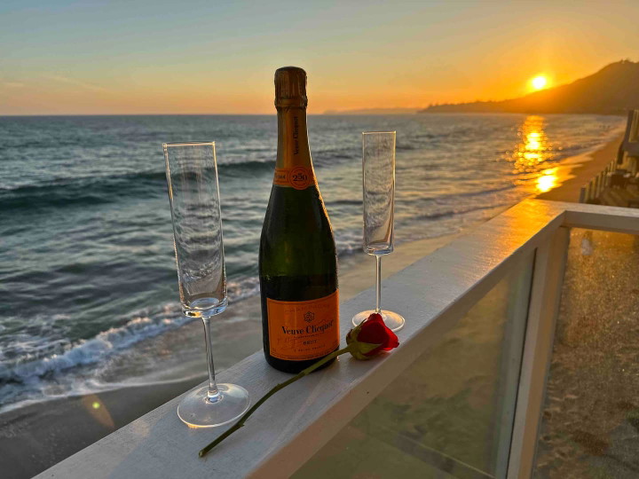 Honeymoon Oceanfront Suite On Malibu Road - Malibu