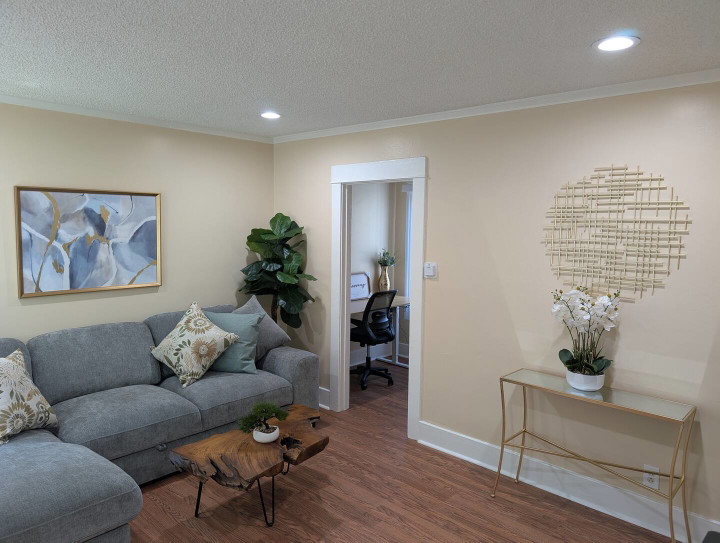 The Haven Ii- Crypto/usc - Los Angeles
