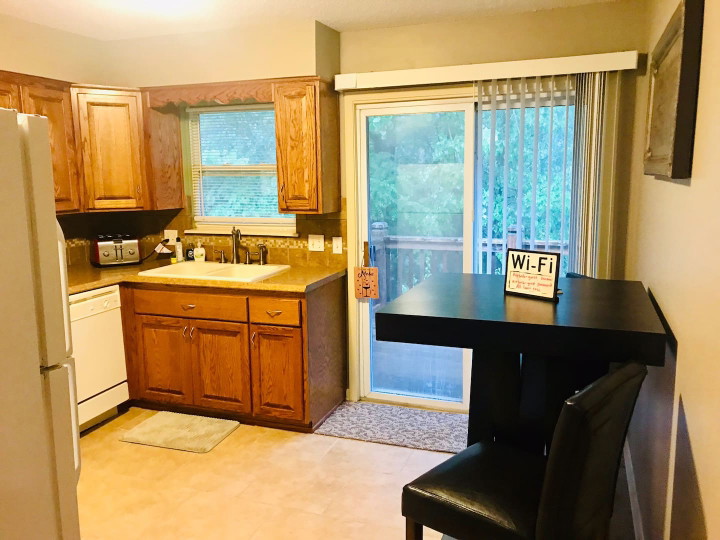 Cozy In Kc Freshly Updated & Clean.  Self-checkin - Avondale, MO