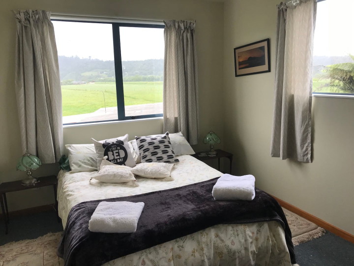 A Very Peaceful Place, All Amenities Available. - Karamea