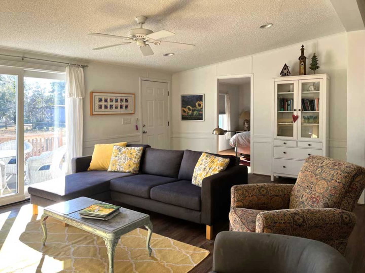 Augie's Waterfront Getaway - Port Royal, SC