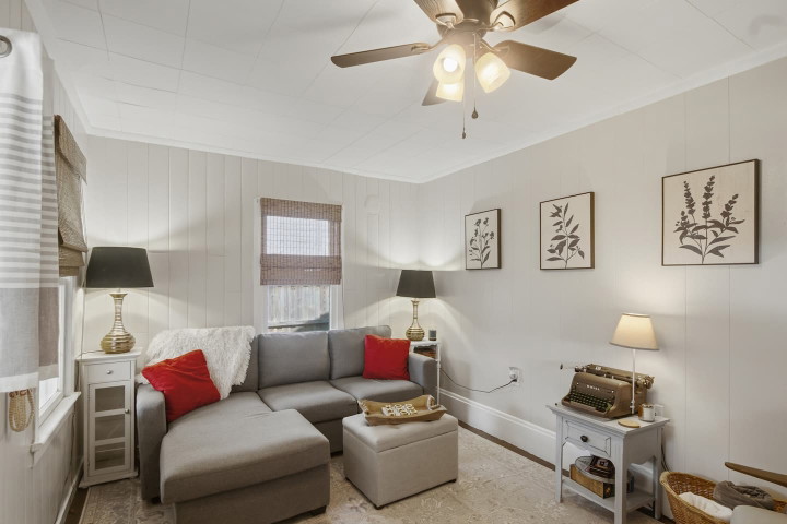 Charming Bungalow - Downtown Mt. Dora - Mount Dora, FL