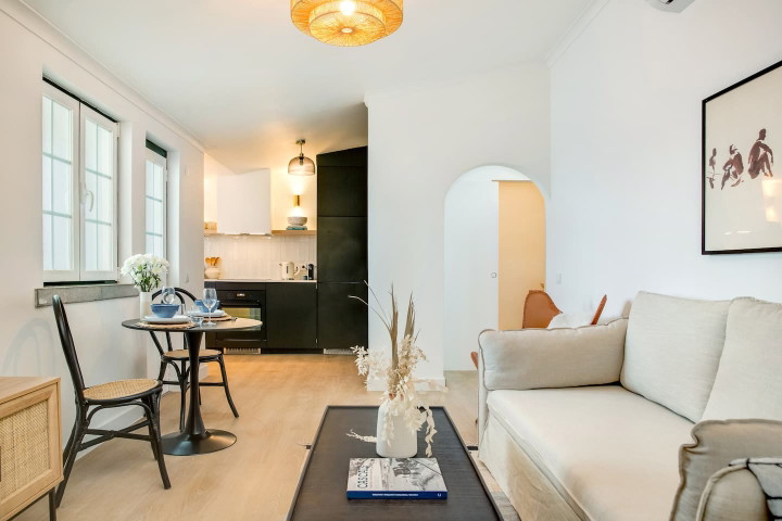 Luxury 2 Bedroom Beach Oasis - Cascais