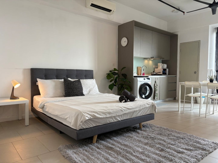 Alun Studio Tamarind Stay Cyberjaya Par Mh - Cyberjaya