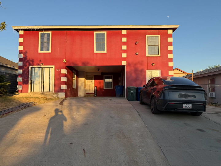 Apt · Sleeps 6 · Stylish · Spotless · S. Laredo - Nuevo Laredo