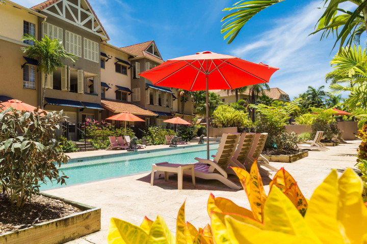 Extra Large 2bdrm Mediterranean-style Resort Apartment - Recently Refurbished! - Cairns
