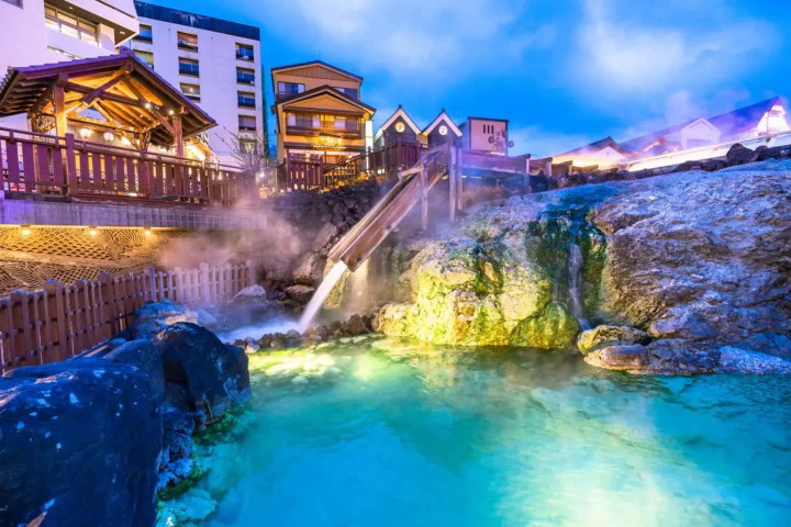 Q4  Hot Spring Pavilion  Tonghua Shunzhuang, A Relaxing Villa - Kusatsu