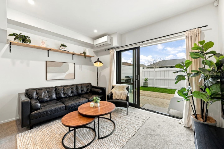 New Townhouse: 2-bed+study, Aircon, Patio &Parking - Auckland