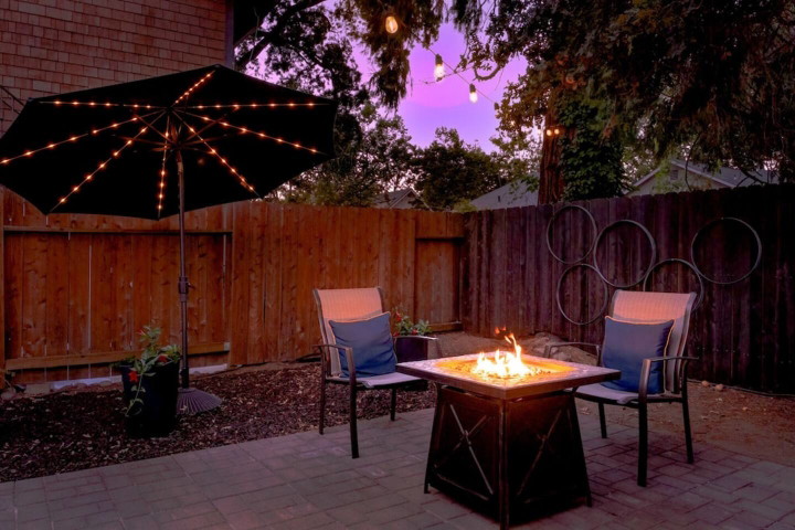 The Zin Retreat | 4-min Walk To Downtown Wine, Beer, Shops, And More! - California