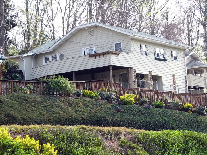 Chimney Rock Inn - Sunset Cottage - Lake Lure, NC