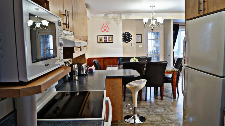 Elegant 3bdr Free Parking Close To Montreal Dt - Boucherville