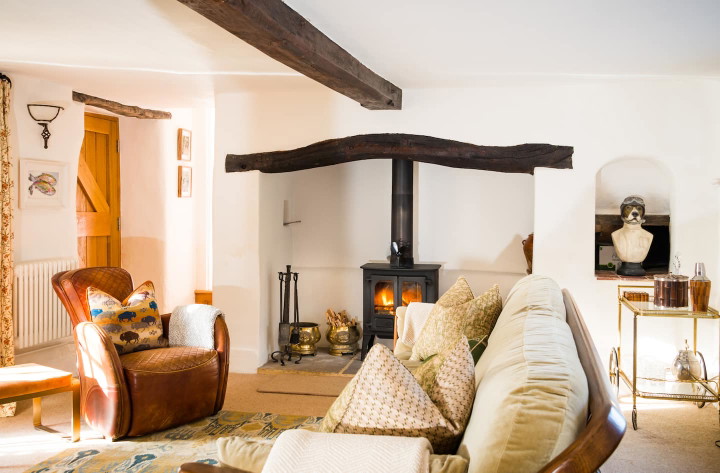 Charming & Quiet Riverside Cottage Near Stonehenge - Amesbury