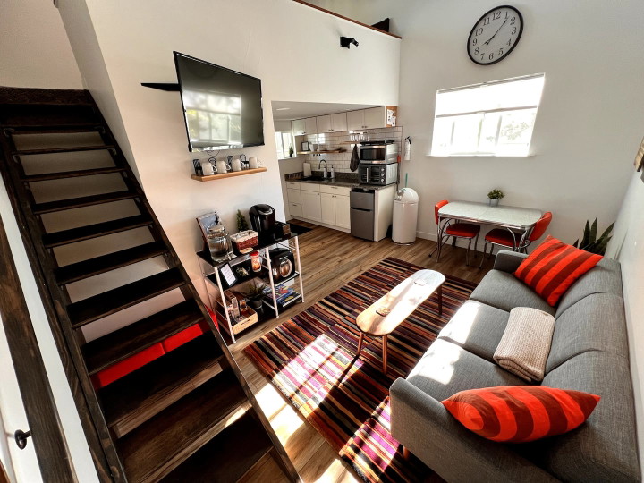 Unique Private Loft With Private Outdoor Deck - Denver, CO