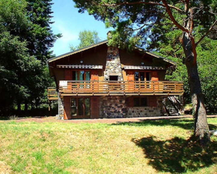 L'orignal, Chalet à Côté Du Lac - Super-Besse