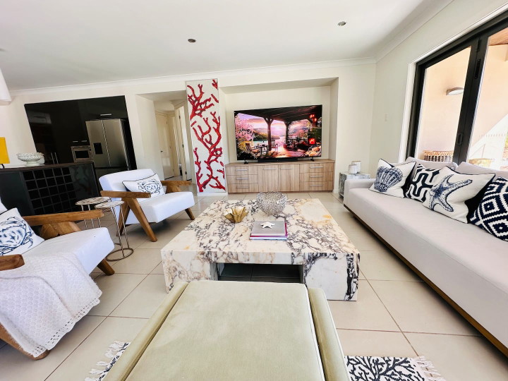 Villa Paradiso Noosa Northshore - Noosa