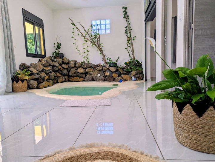 ​Le Coin Zen Suite Romantique Avec Jacuzzi Privé - Saint-Pierre