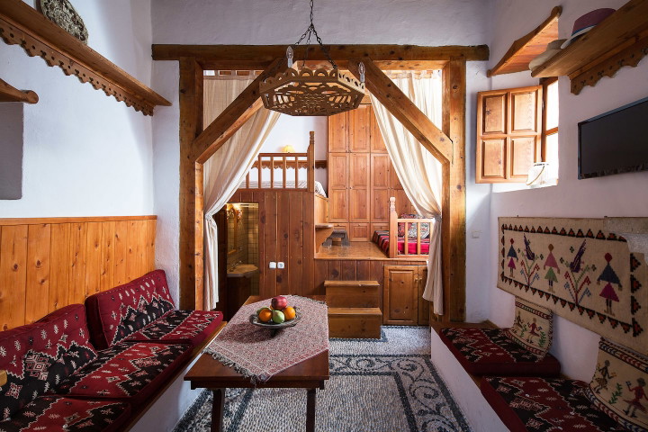Lindiako Spiti - Lindos