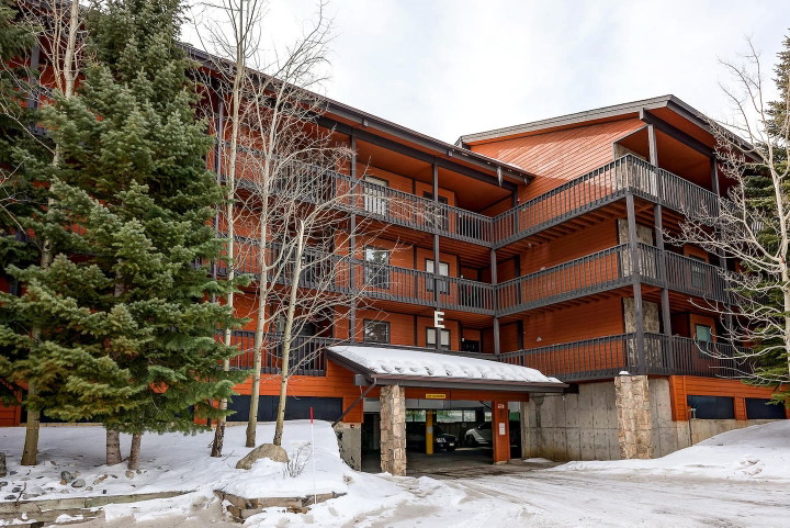 Mountainside Condos Have A Great Location And Something For Everyone. Unit 229e Is A Well Maintained One Bedroom/one Bathroom Condo That Comfortably Sleeps 4 People. - Summit County, CO