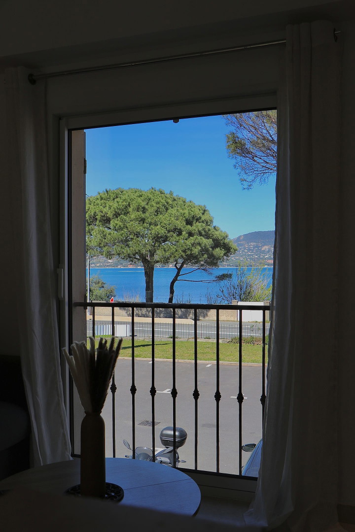 Large Studio Near St. Tropez - Saint-Tropez