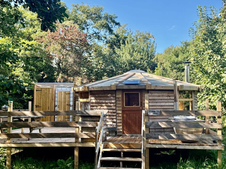 Robins Nest En-suite Yurt - Isle of Man
