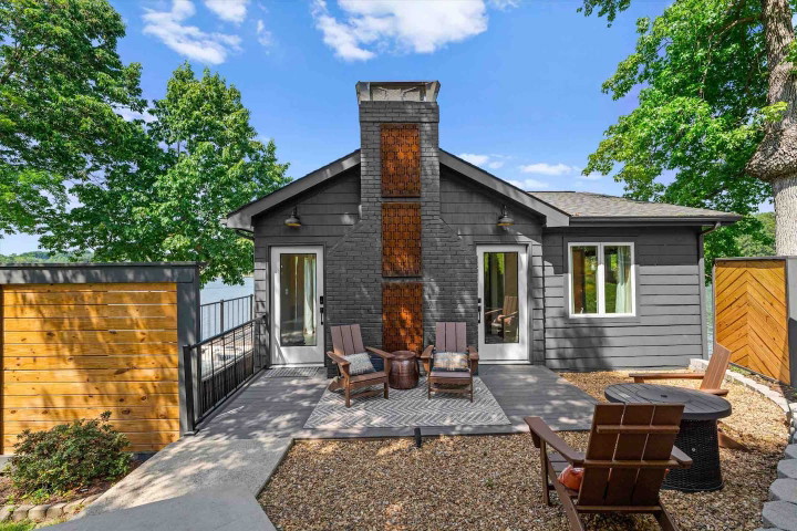 The Boathouse, A Perfect Getaway - Mooresville, NC
