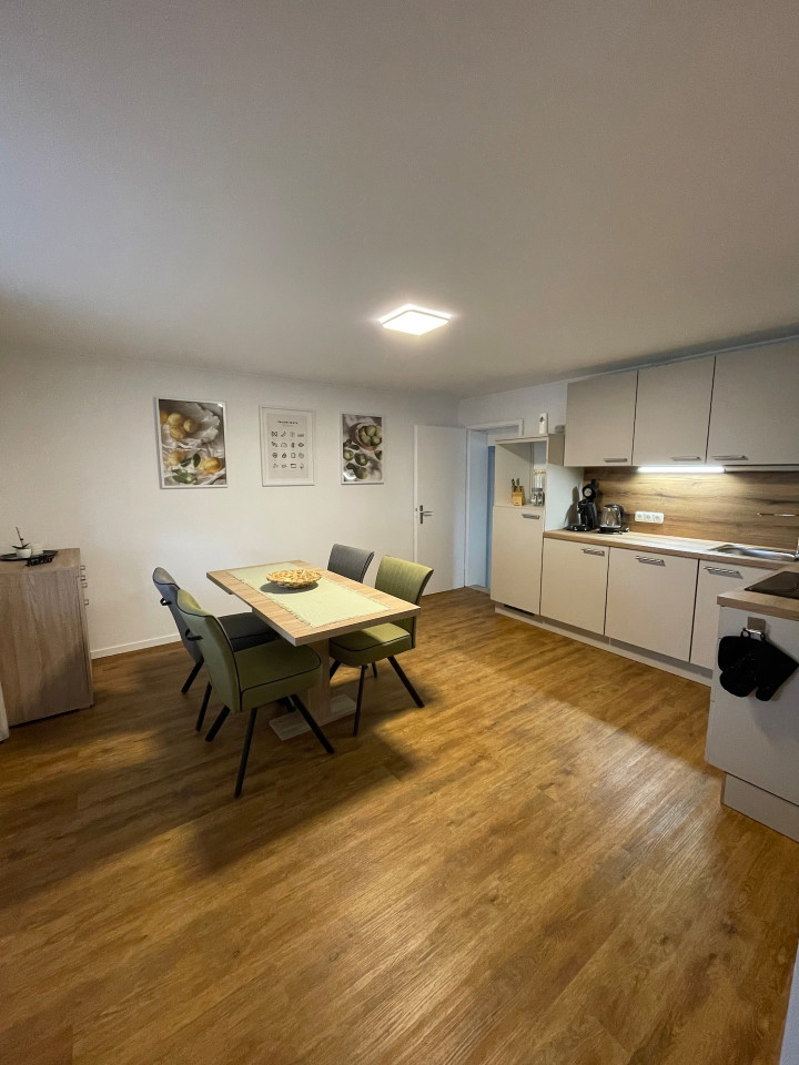 Newly Renovated: Lola Vacation Home With Garden - Hof