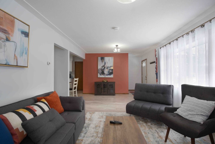3 Bdr House/full Kitchen/wi-fi/smart Tvs/desk - Minneapolis, MN