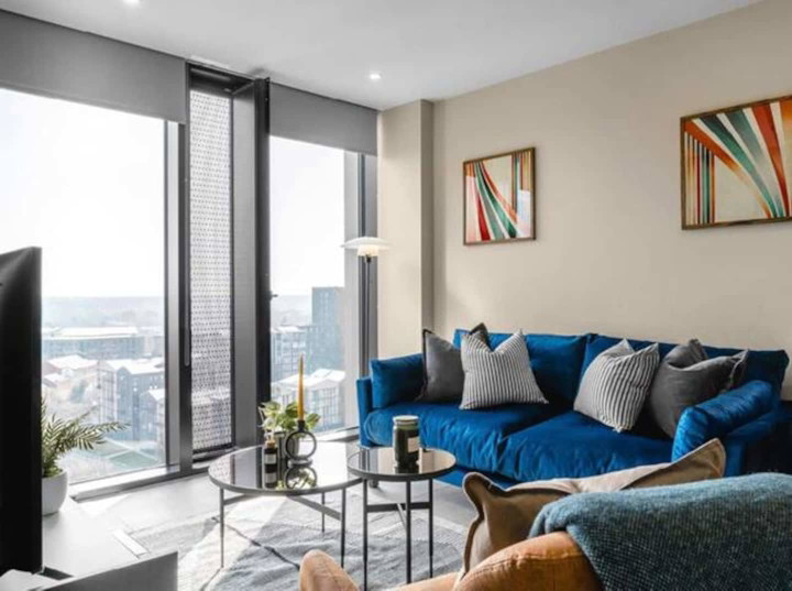 The Mercian 3 Xx-xi-2bdr | Breathtaking City - Birmingham