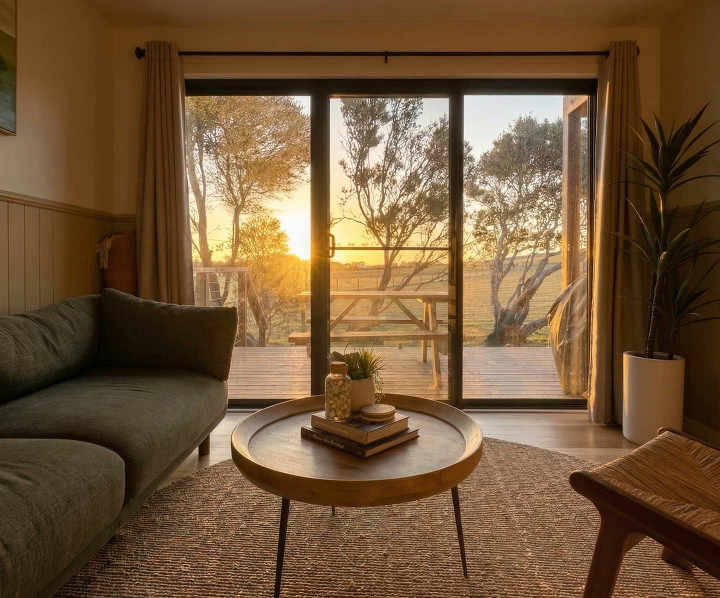 Luxury Cabin "Deck" | Farm, Sunset Views, Fire-pit - Phillip Island