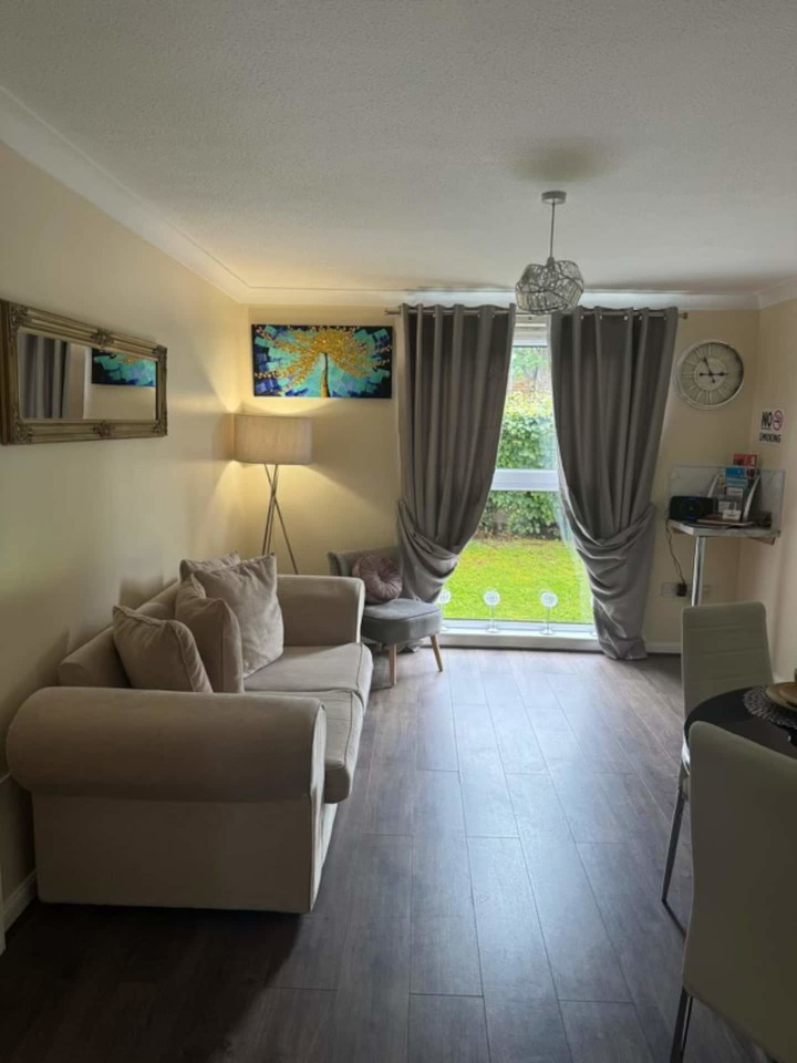 Cosy Hla King Court 3 - Motherwell