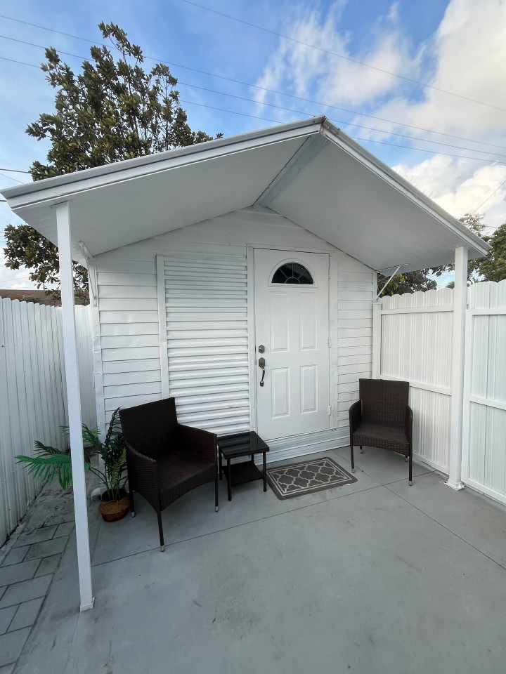 Tiny Home - Westchester, FL